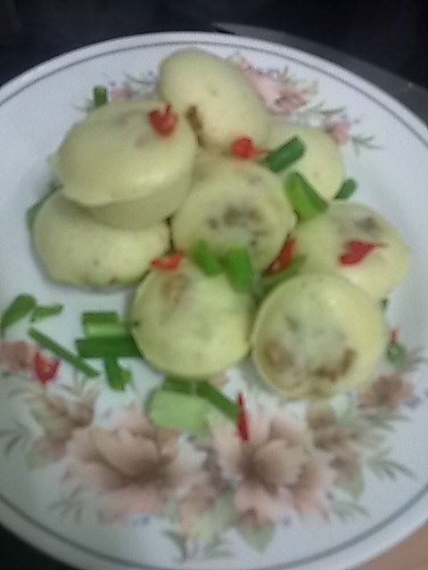 Dari Dapur Rin @ Simply Sweet & Cheezy: kek kukus comel berinti ayam ...