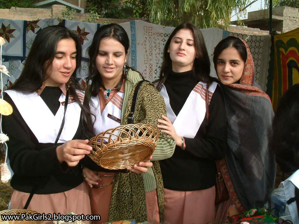 Fashion Selfies: cheap girls gallery 2