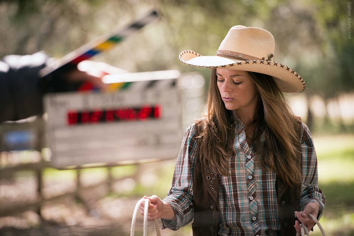 Meet Austin Texas Actor Mindy Raymond Benson - ATXgossip