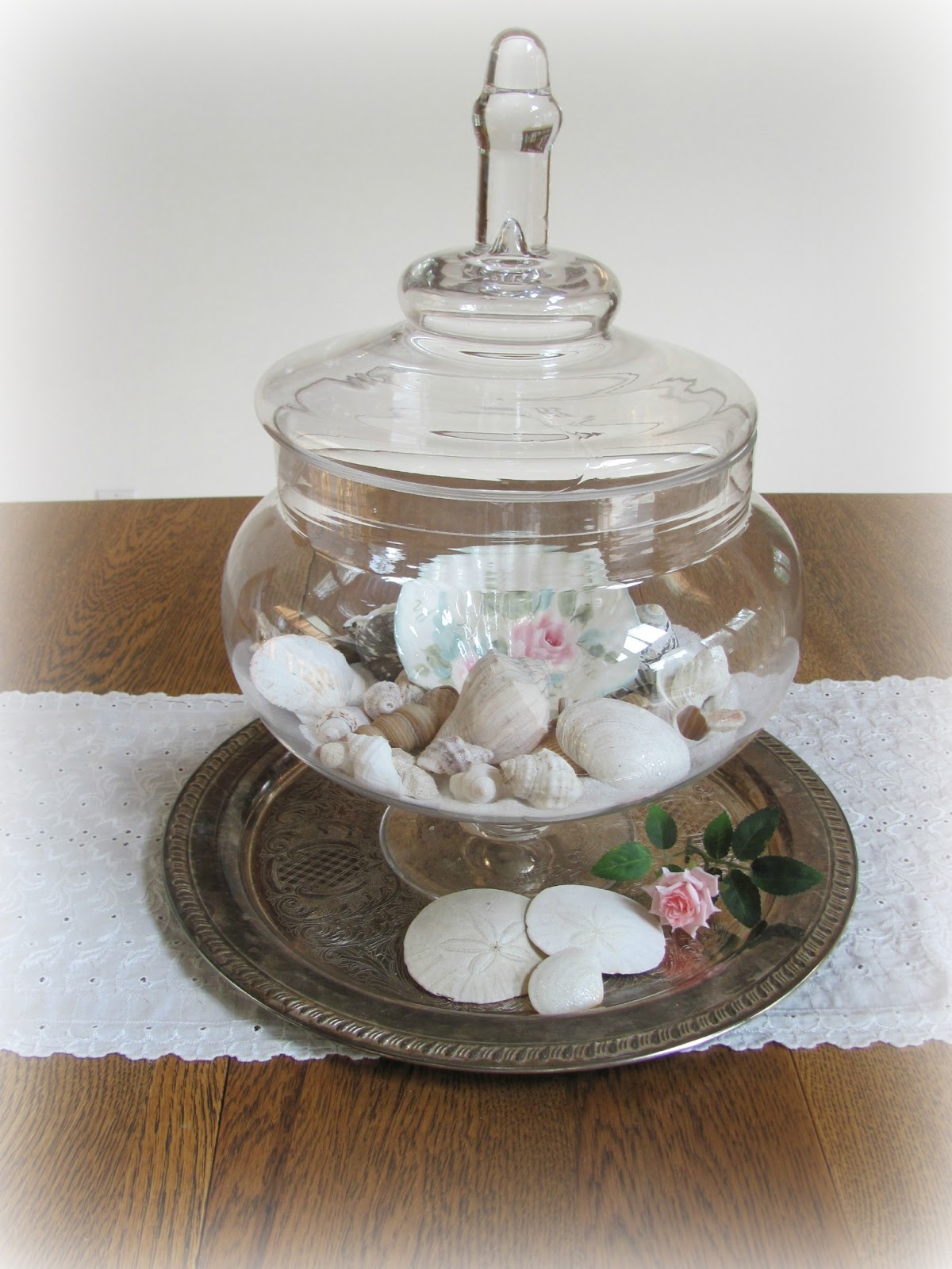 My Shabby Chateau: Sea Shells and Roses