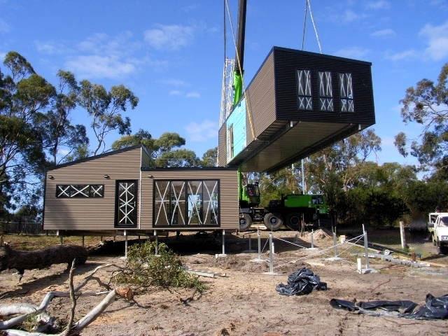 Home and Garden Ideas: Flat Pack Container House-Flat Container Homes