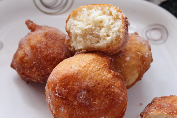 PORTUGUESE MALASADAS ( NO BAKING)