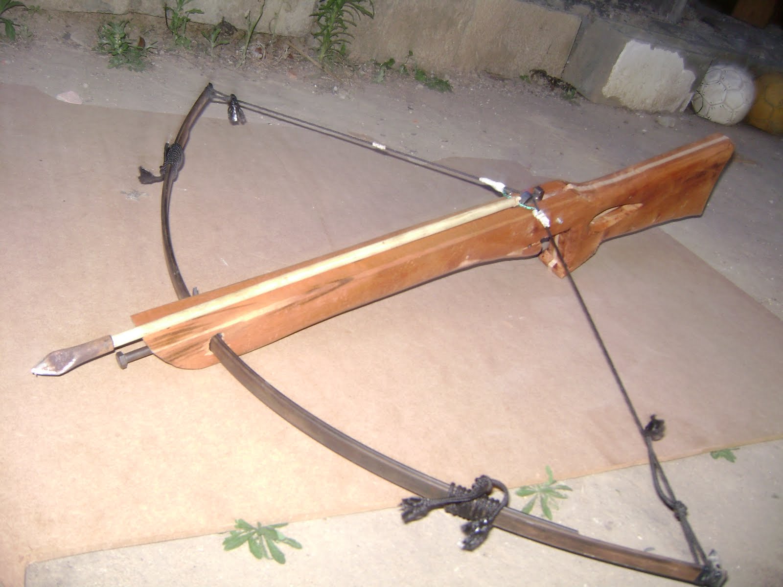 Armas Medievais: Como fazer uma Besta (Balestra)