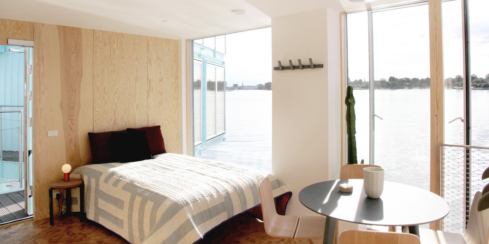 Shipping Container Homes & Buildings: Floating Shipping Container Home ...