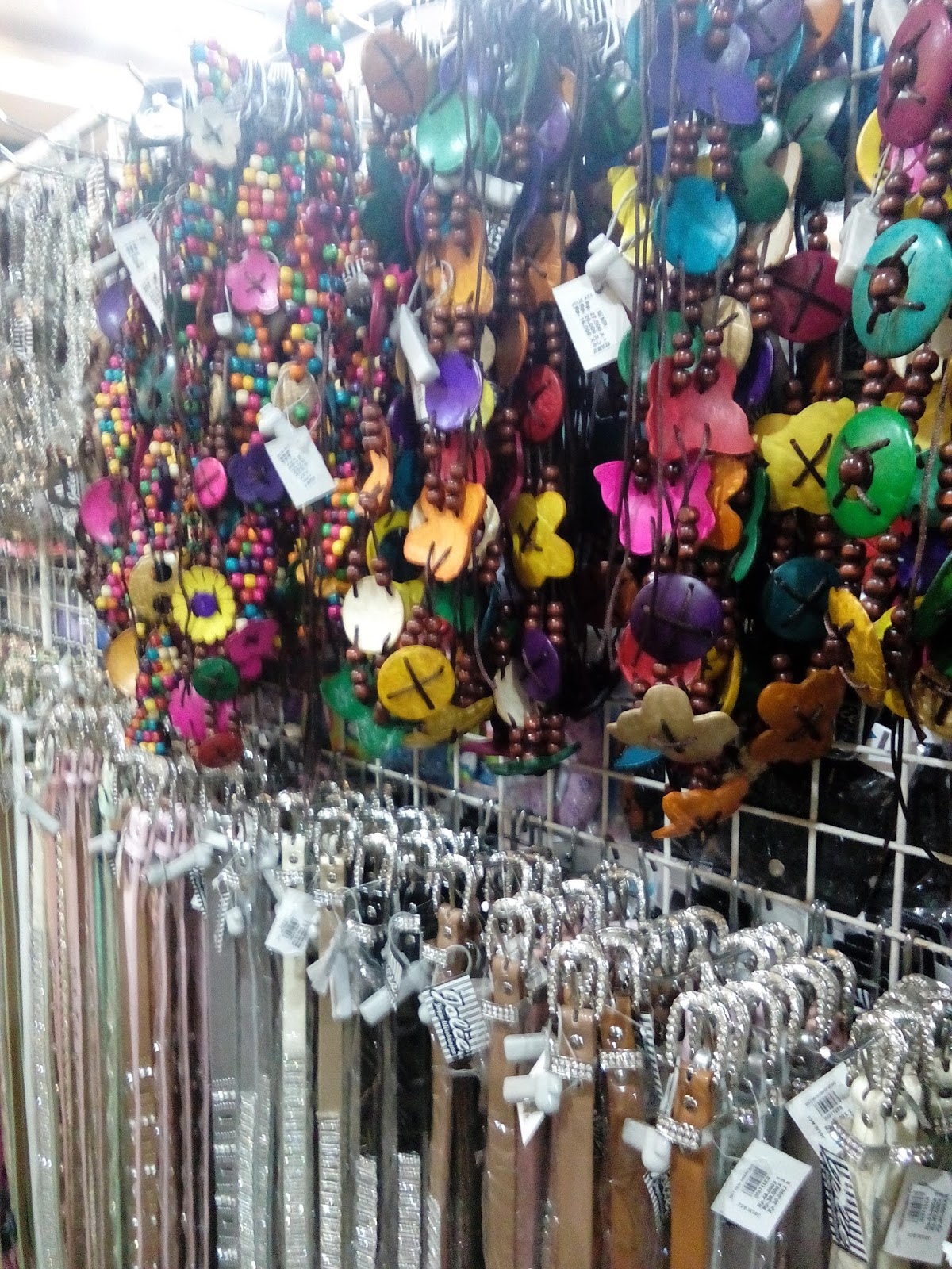 Jolie Jogja Wirobrajan - Surga Pernak-Pernik dan Fashion ~ Jasfora