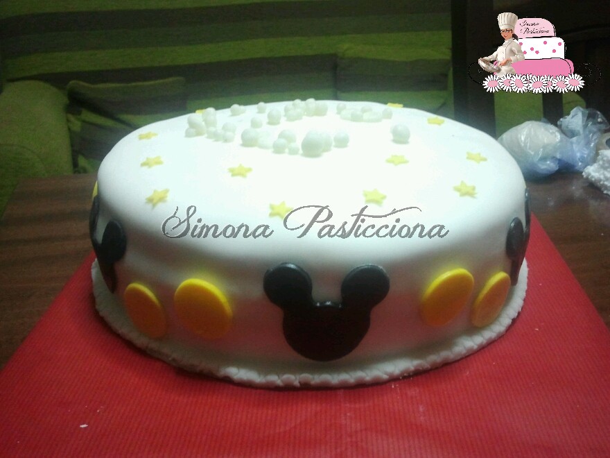 Simona Pasticciona : Torta topolino e pluto natalizia
