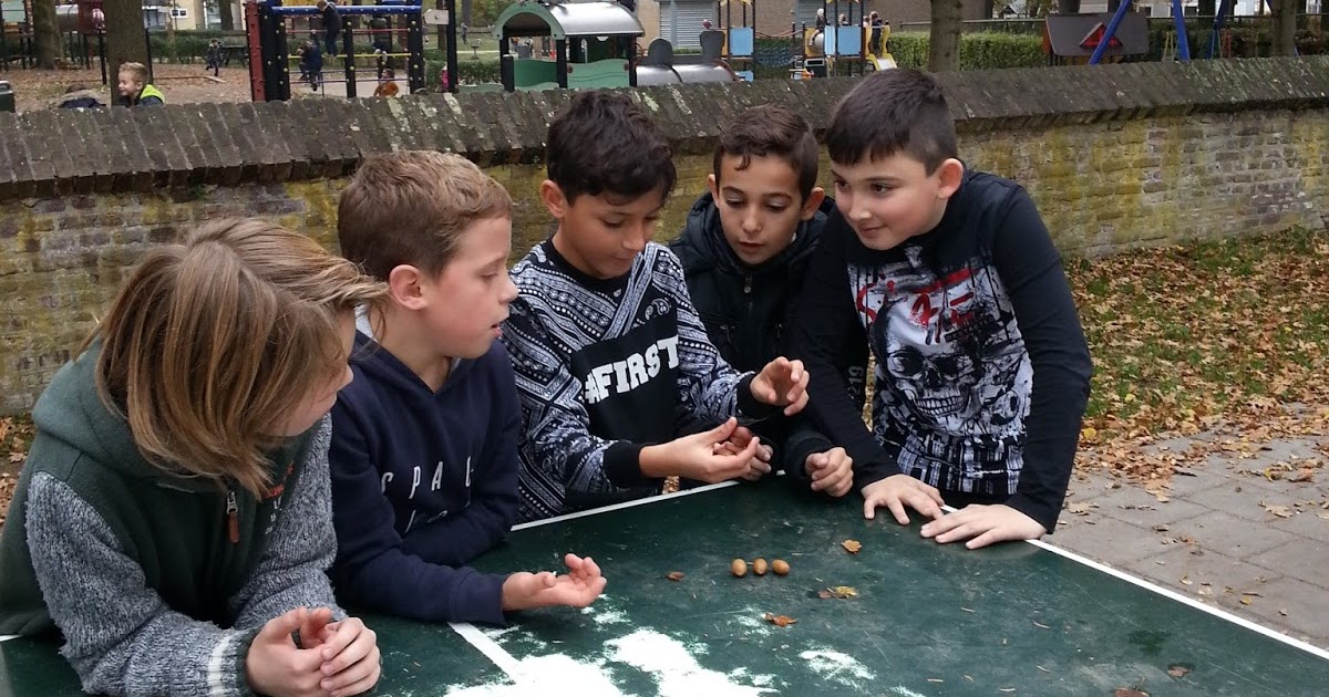De groep van meneer Sander: Knutsel/spellencircuit thema: Boeren en Jagers!