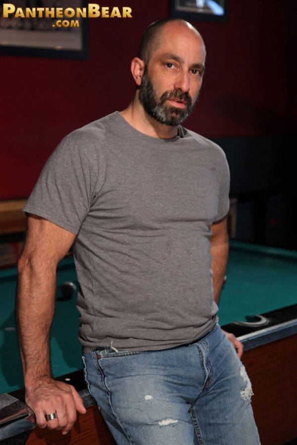 Mature & Bearmen Hideaway: Pantheon Bear - Paxton Hall