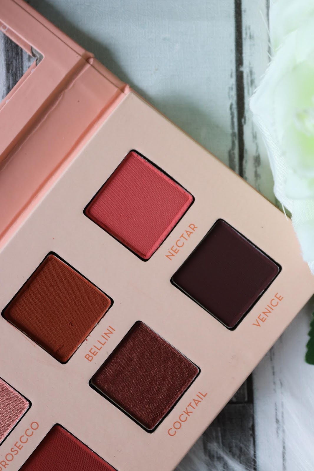 Peach Bellini palette review | Makeup Geek Cosmetics - Beauty With En