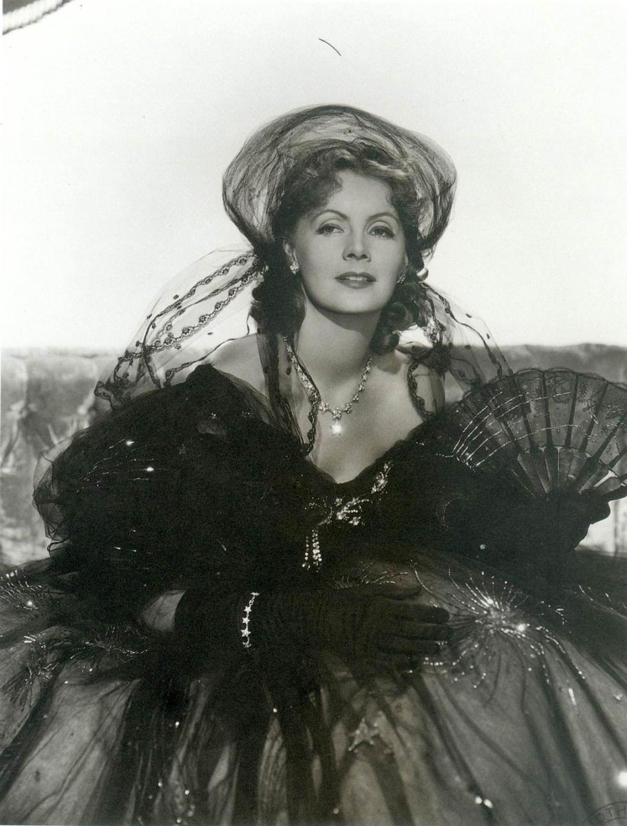 The Man Who Shot Garbo: Stunning Black and White Portraits of Swedish ...