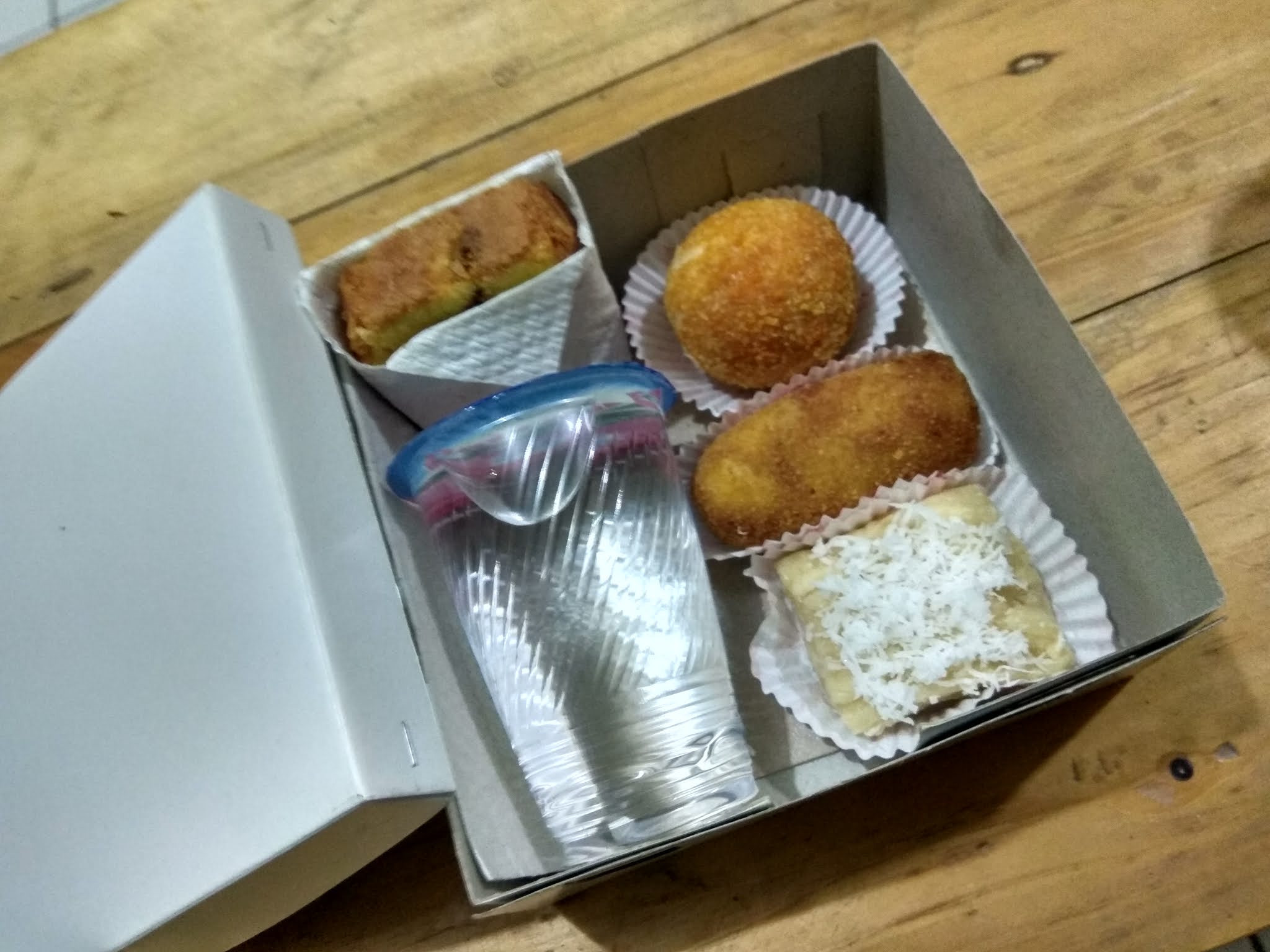 Contoh Foto Snack Box - Catering Cimahi