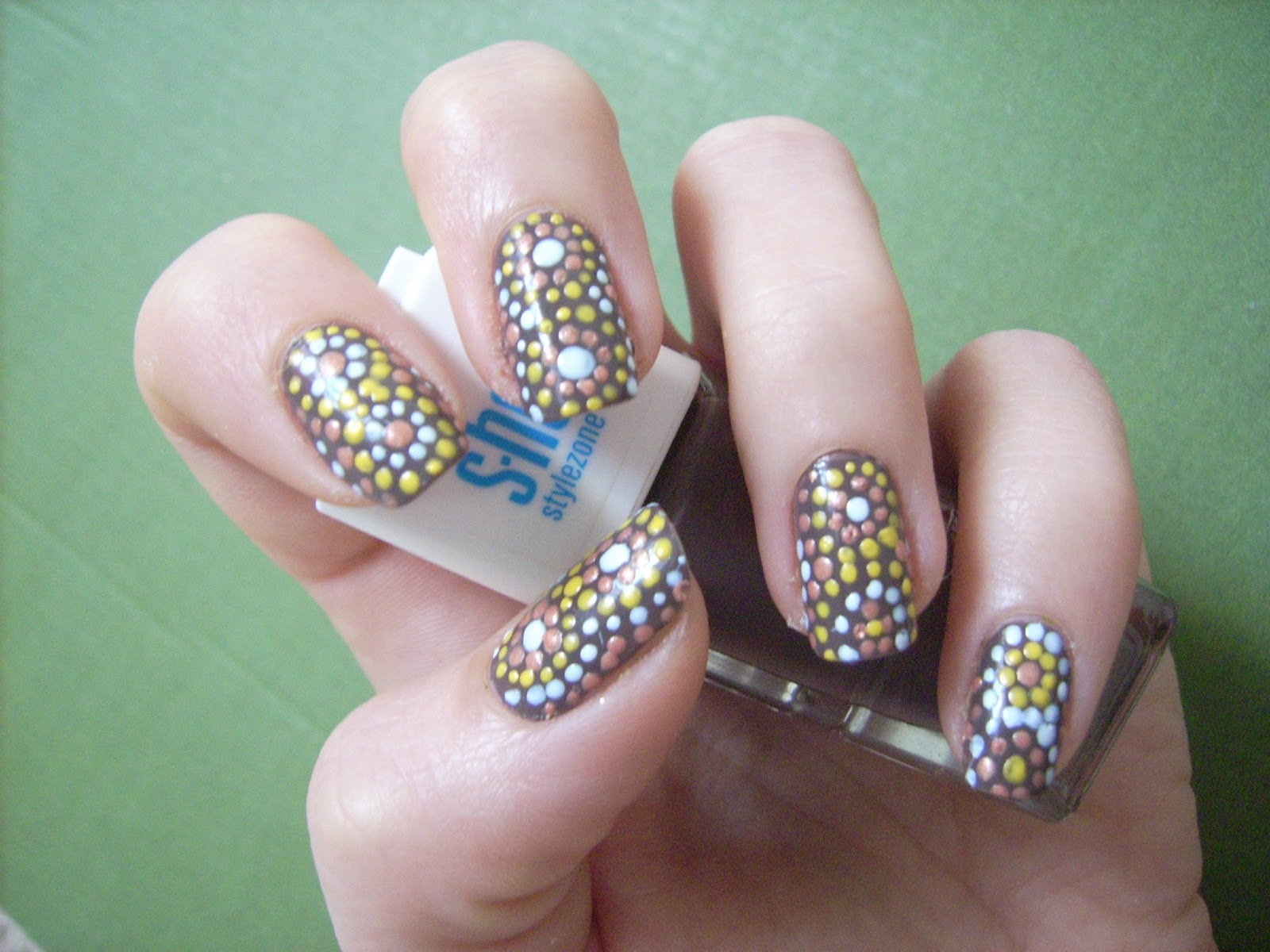 Diana's Beauty Mix: Aboriginal nail art