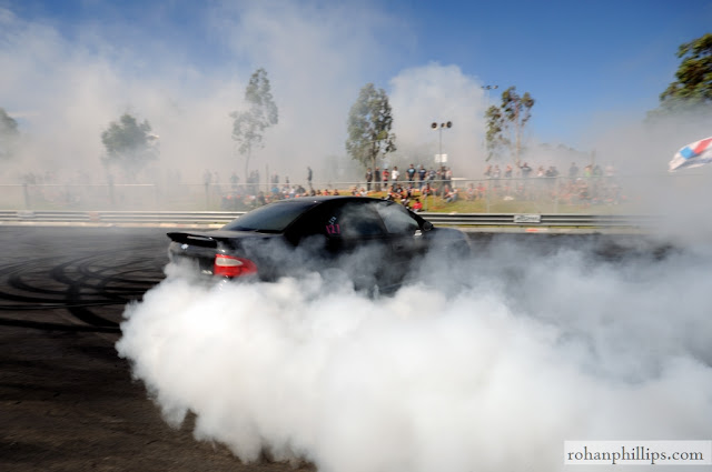 Cars, Cameras & Chronic Illness: Burnout Photo of the Day: Holden ...