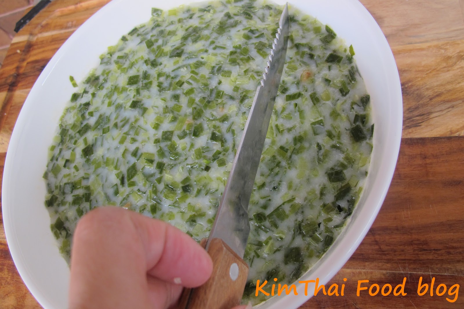 Kim Thai Food Blog: Street Food# Garlic Chives Cake (ขนมกุ่ยช่าย)