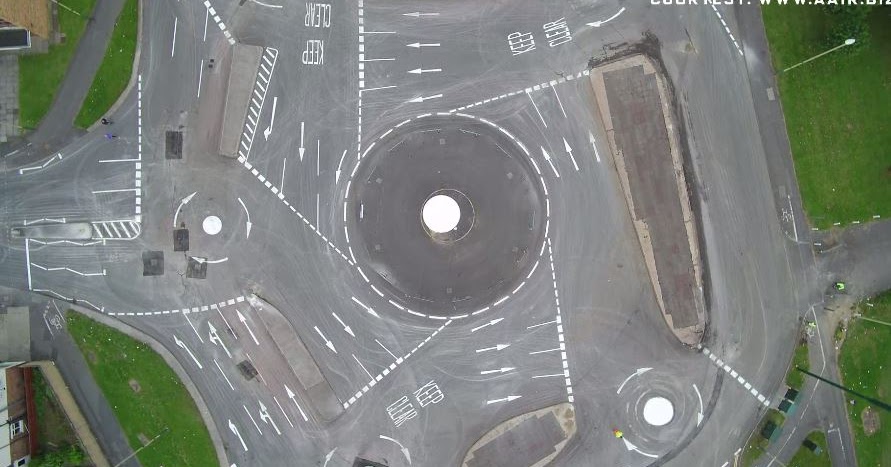 Just A Car Guy: the magic roundabout of Swindon