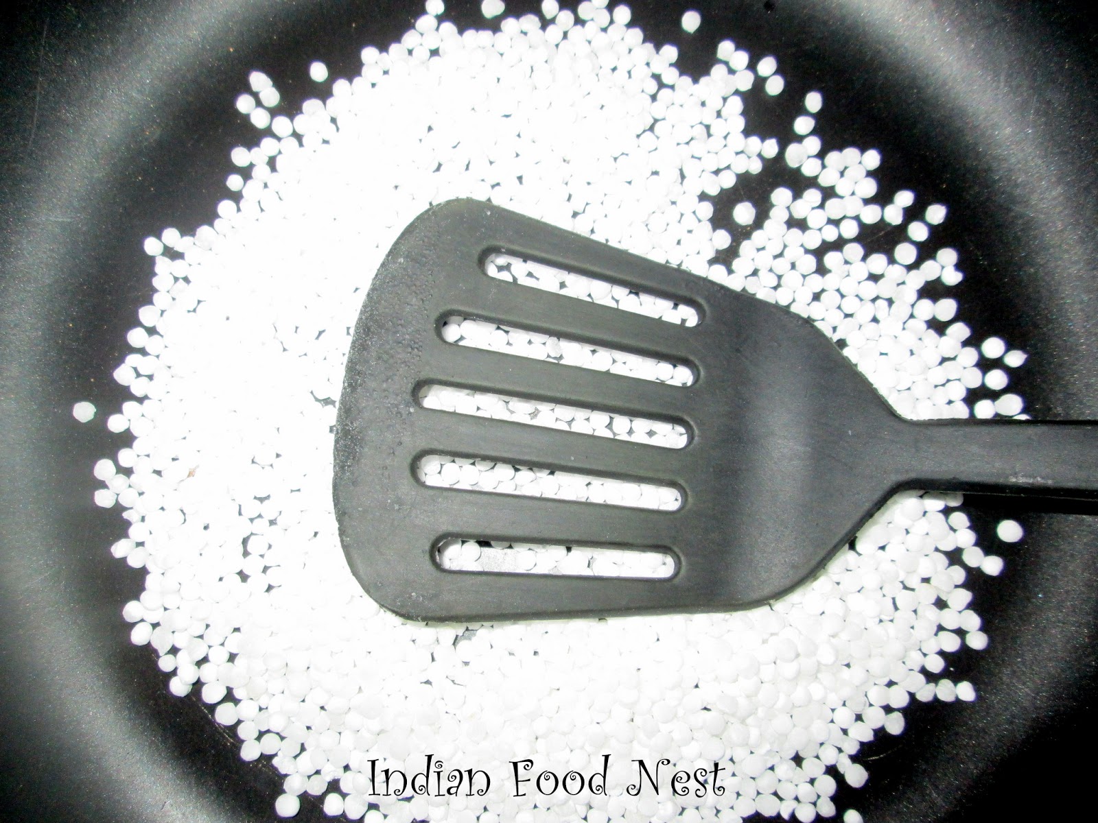 Indian Food Nest: How to make Javvarisi payasam / Sago pudding