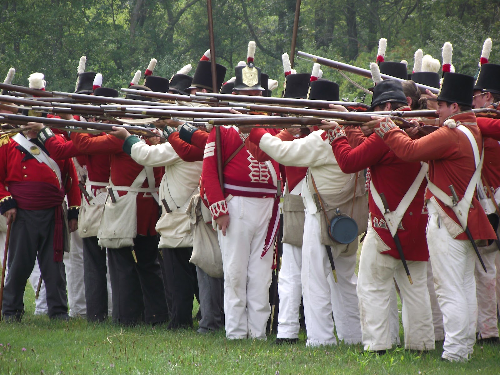 Niagara 1812 Legacy Council: Why those crazy red coats?