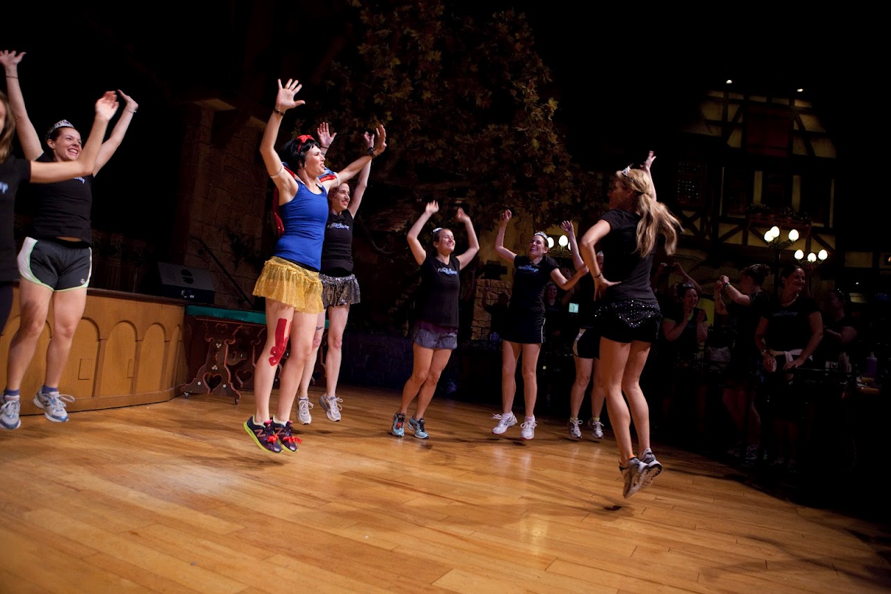 TWINS RUN in our family: 2012 runDisney Princess Half Marathon Meet Up