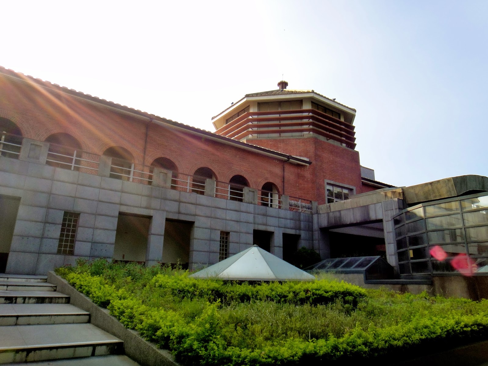 Taiwan Travel: A High School in Taipei, Tamsui | Wandering Fel