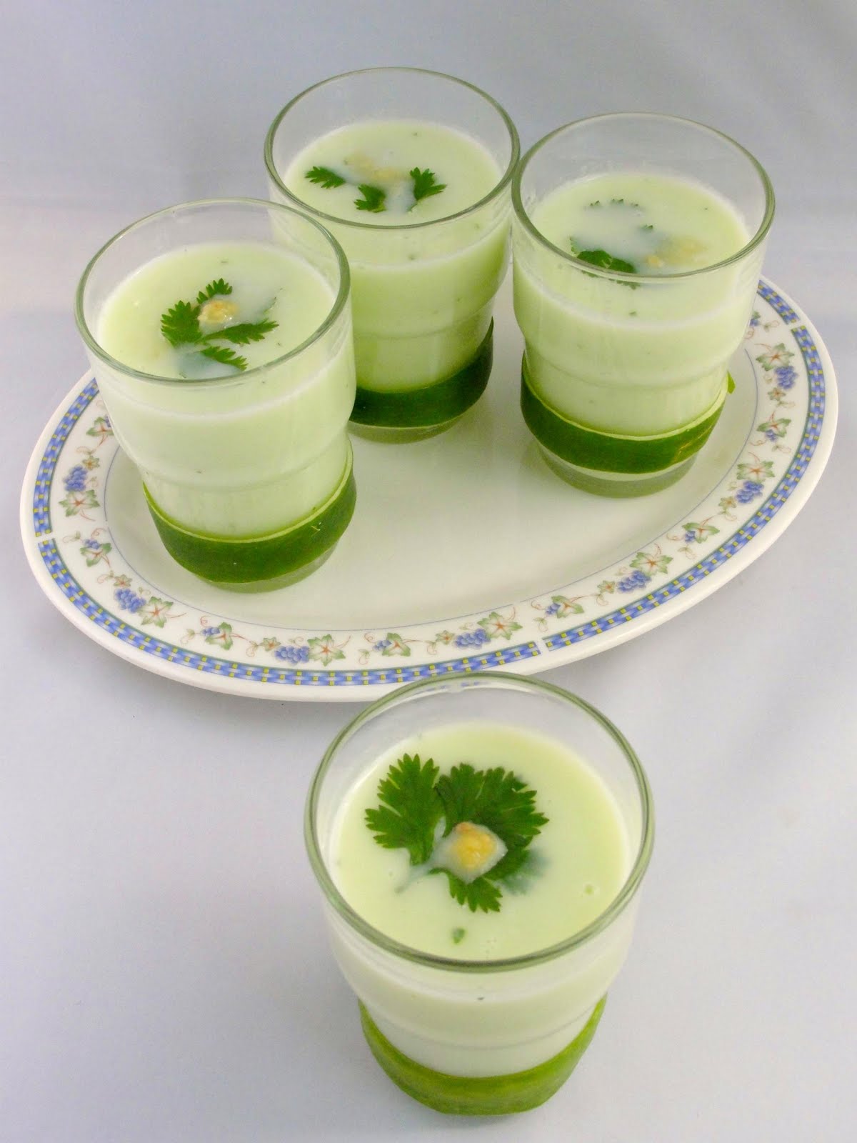 Krithi's Kitchen: Spicy Cucumber Buttermilk / Vellari Neer Mor