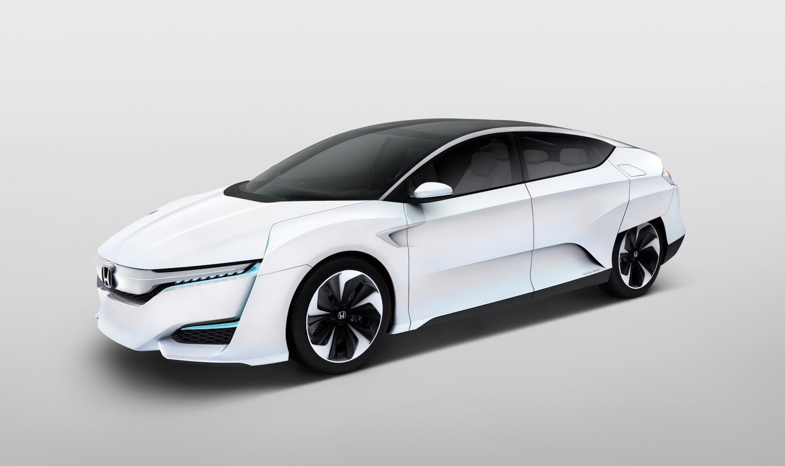 Honda's FCV Edges Closer to Production with New Concept