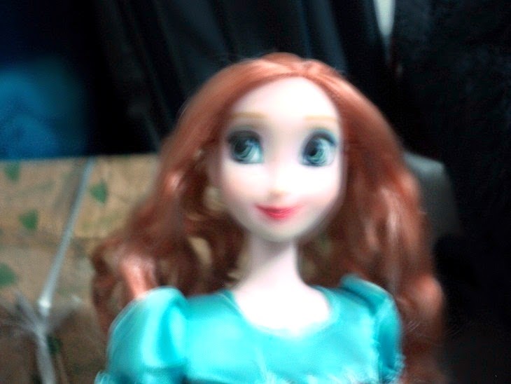 Knocked-off!: Bootleg Doll Review : Bootleg 12" Anna from Frozen Doll