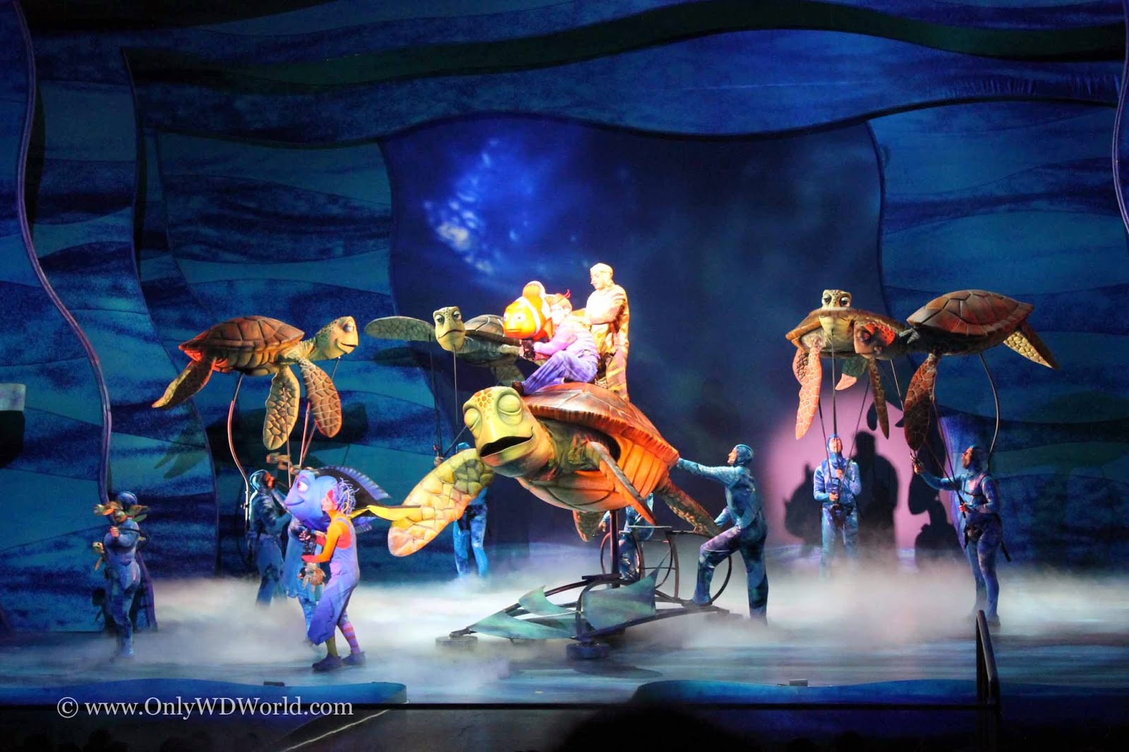 Disney World Must See Show - Finding Nemo - The Musical | Disney World ...