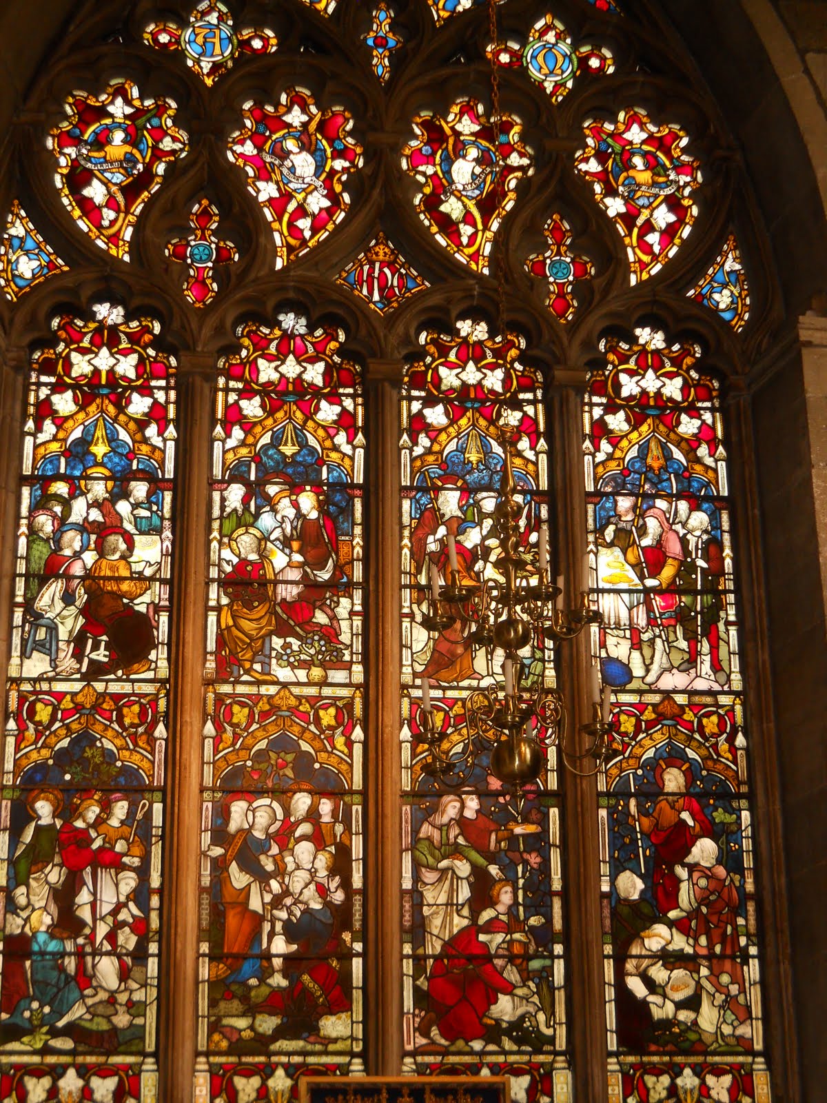 Heart Shaped: Stained glass in Sheffield Cathedral