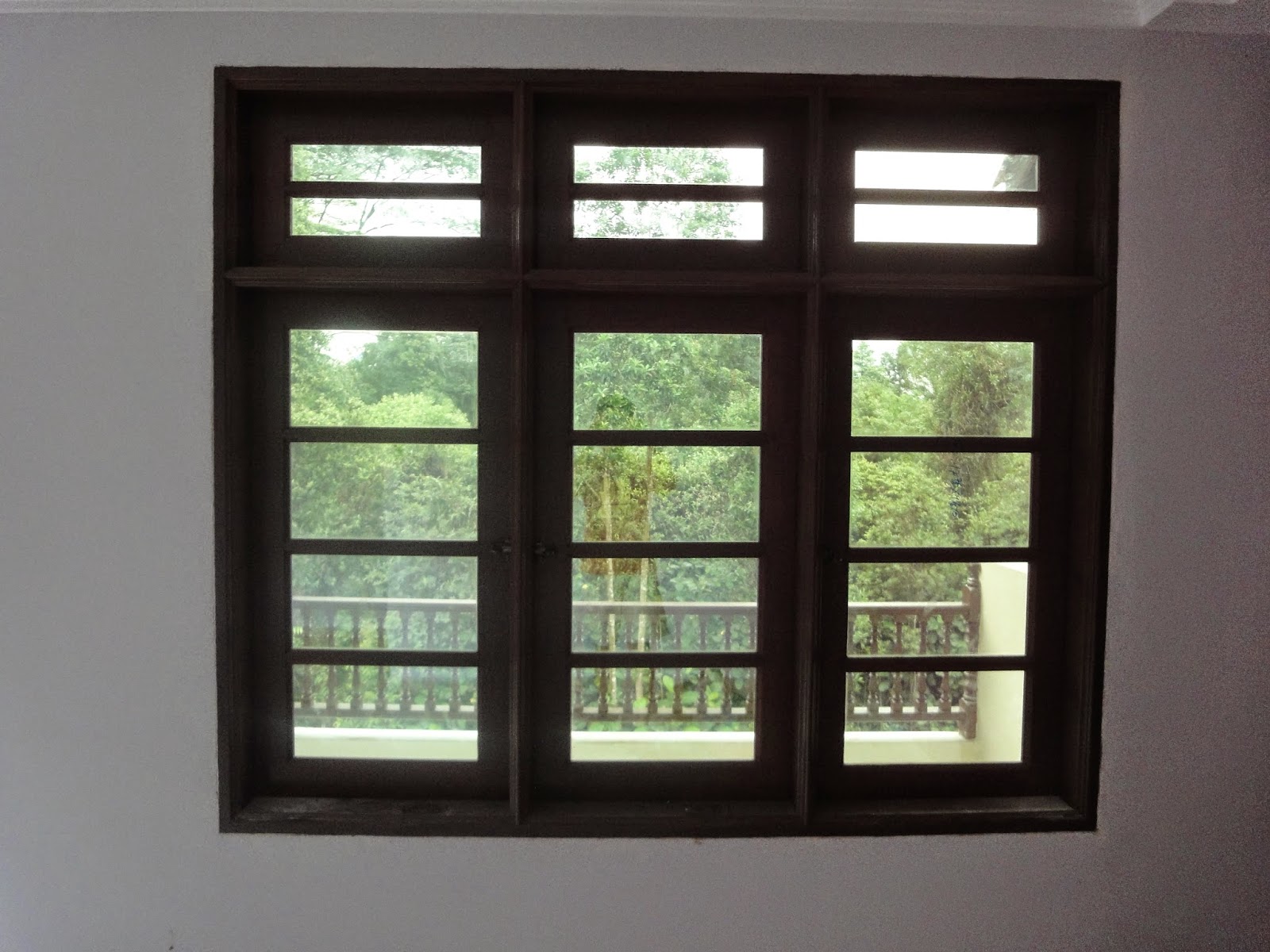 KAYU UKIRAN TERENGGANU: FRAME DAN TINGKAP