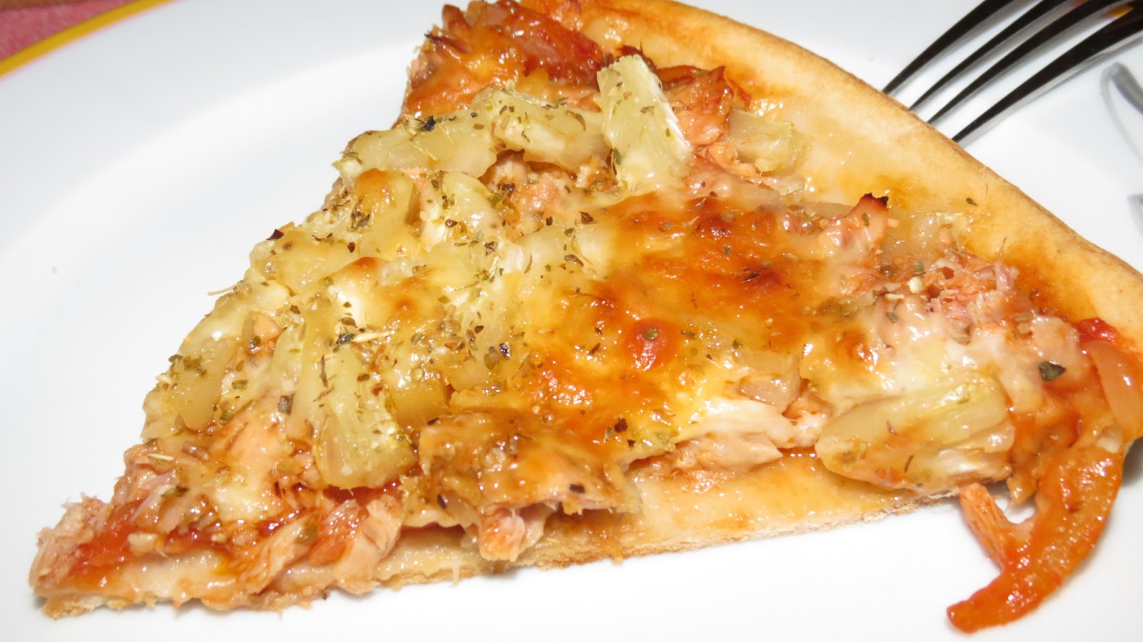 PIZZA DE ATUM E ANANÁS | LIVRO DE RECEITAS