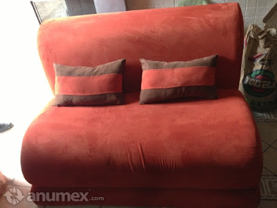 Volando Sola: Color Chedron.