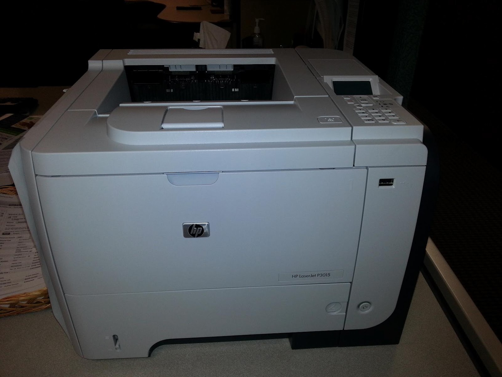 Hewlett Packard P3015: How to print a network configuration page ...