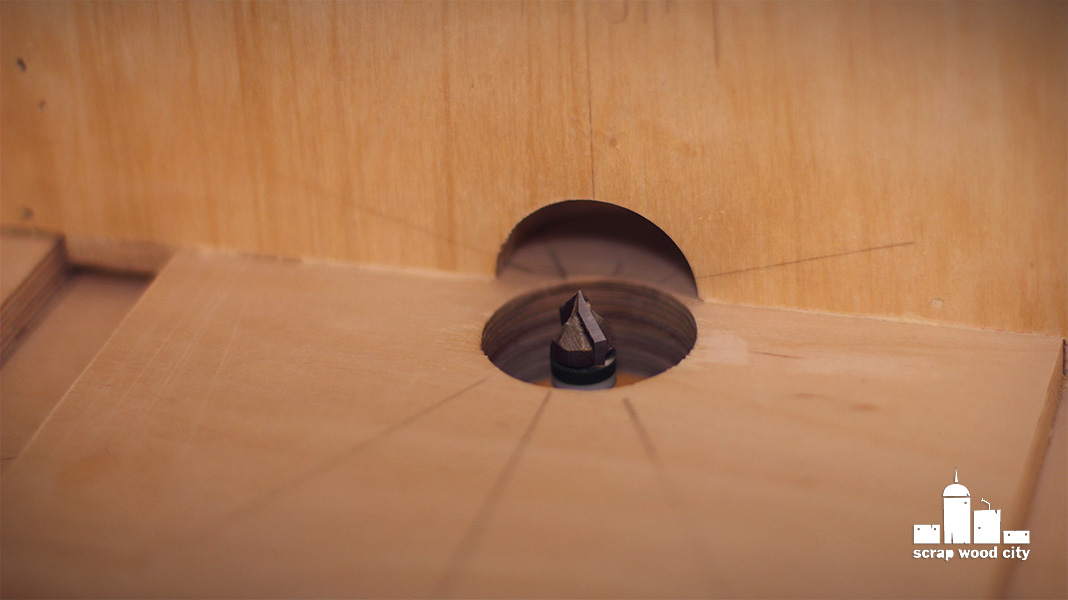 scrap wood city: How to make a DIY router table
