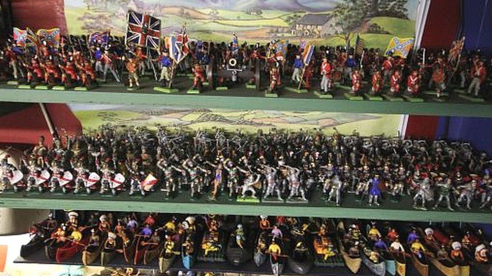 toyhaven: Toy soldier collection sold for US$50,000 (S$66,180)