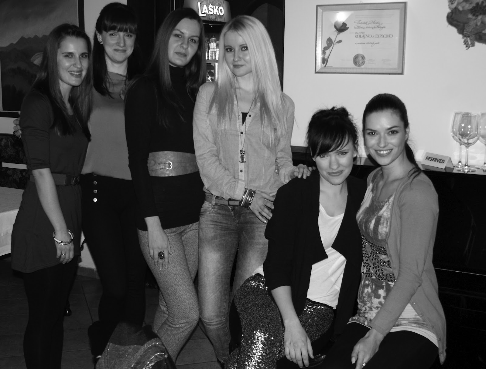 Ania'lysis: {RUNAWAY} LADIES NIGHT OUT