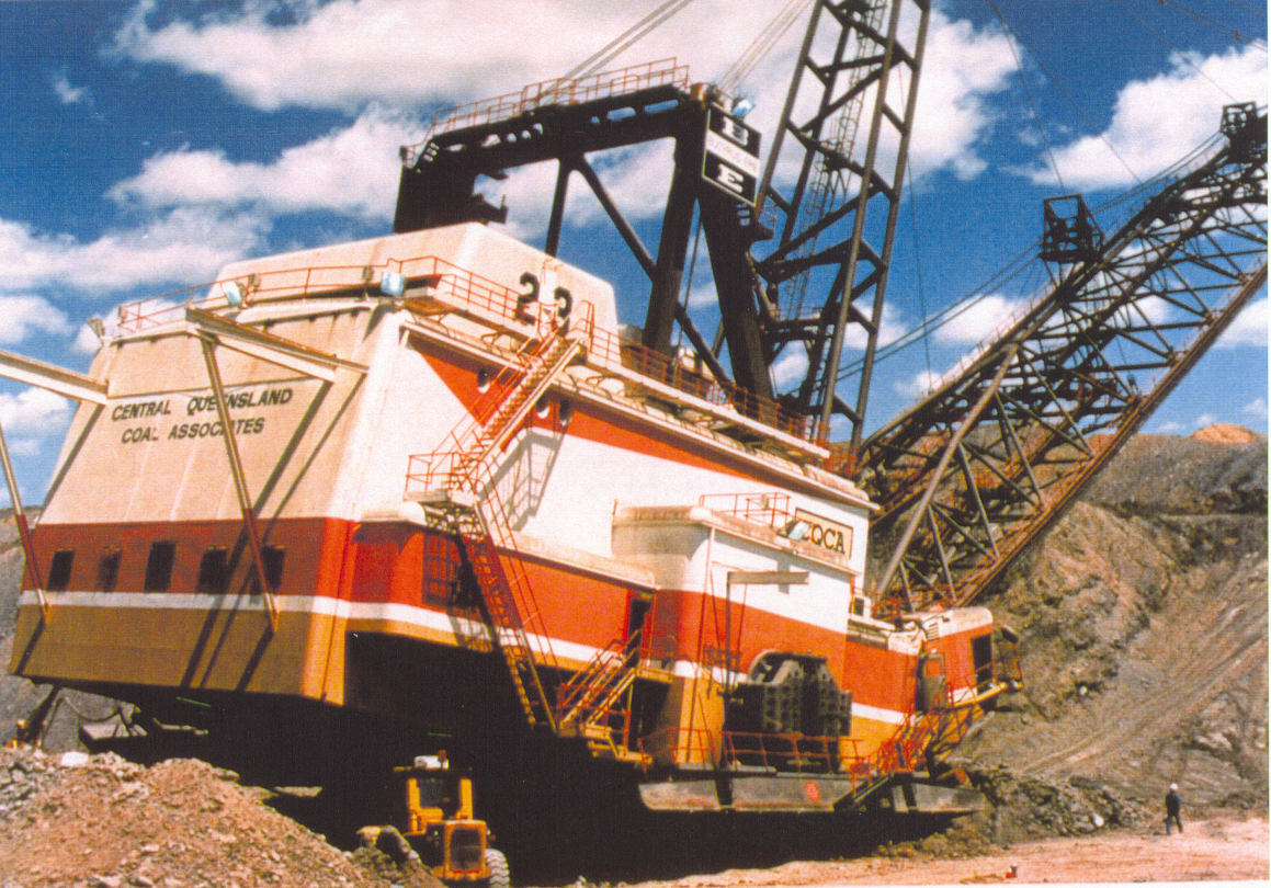 Mining Mayhem: Dragline Bench Failure