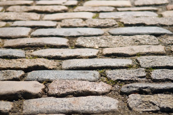 High Street Market: Driveway Ideas: Cobblestone & Crushed Stone