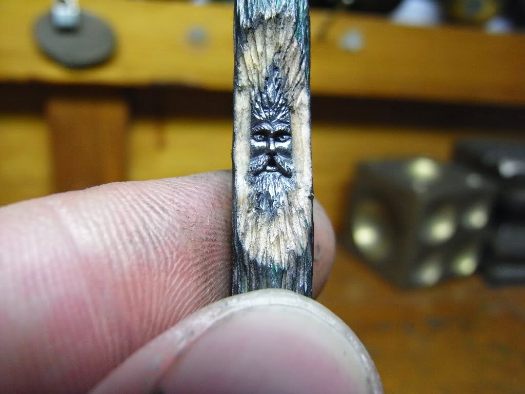 Woudlers Blog: 8 Best Pencil Lead Carvings