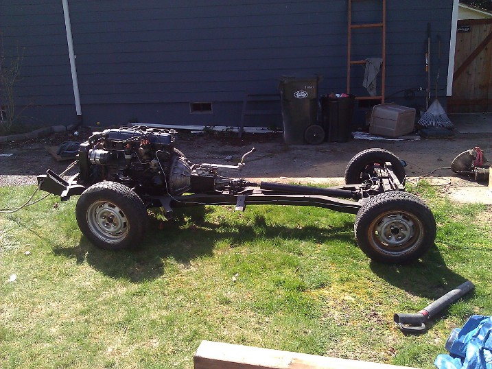 1973 Triumph GT6 Mk3: Body Back on the Frame!