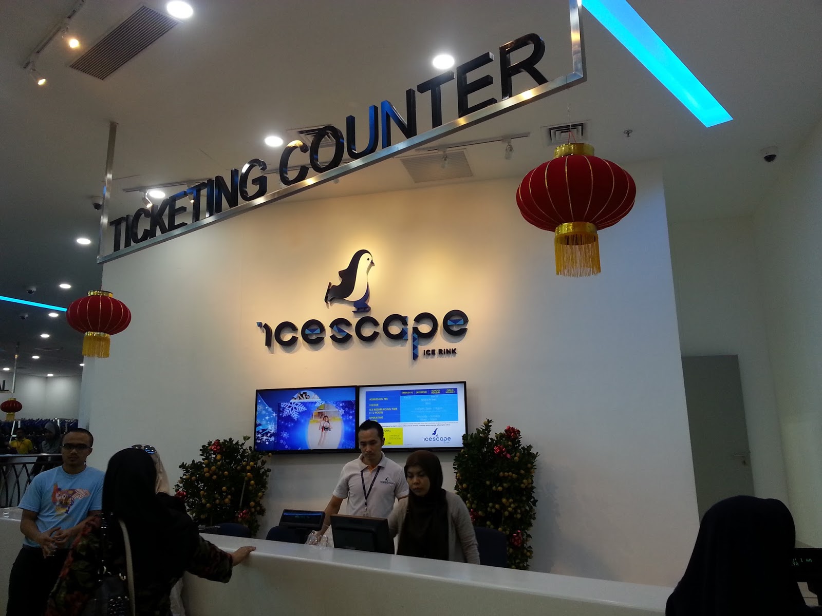 Icescape Ice Rink, IOI City Mall Putrajaya | Life Is Beautiful