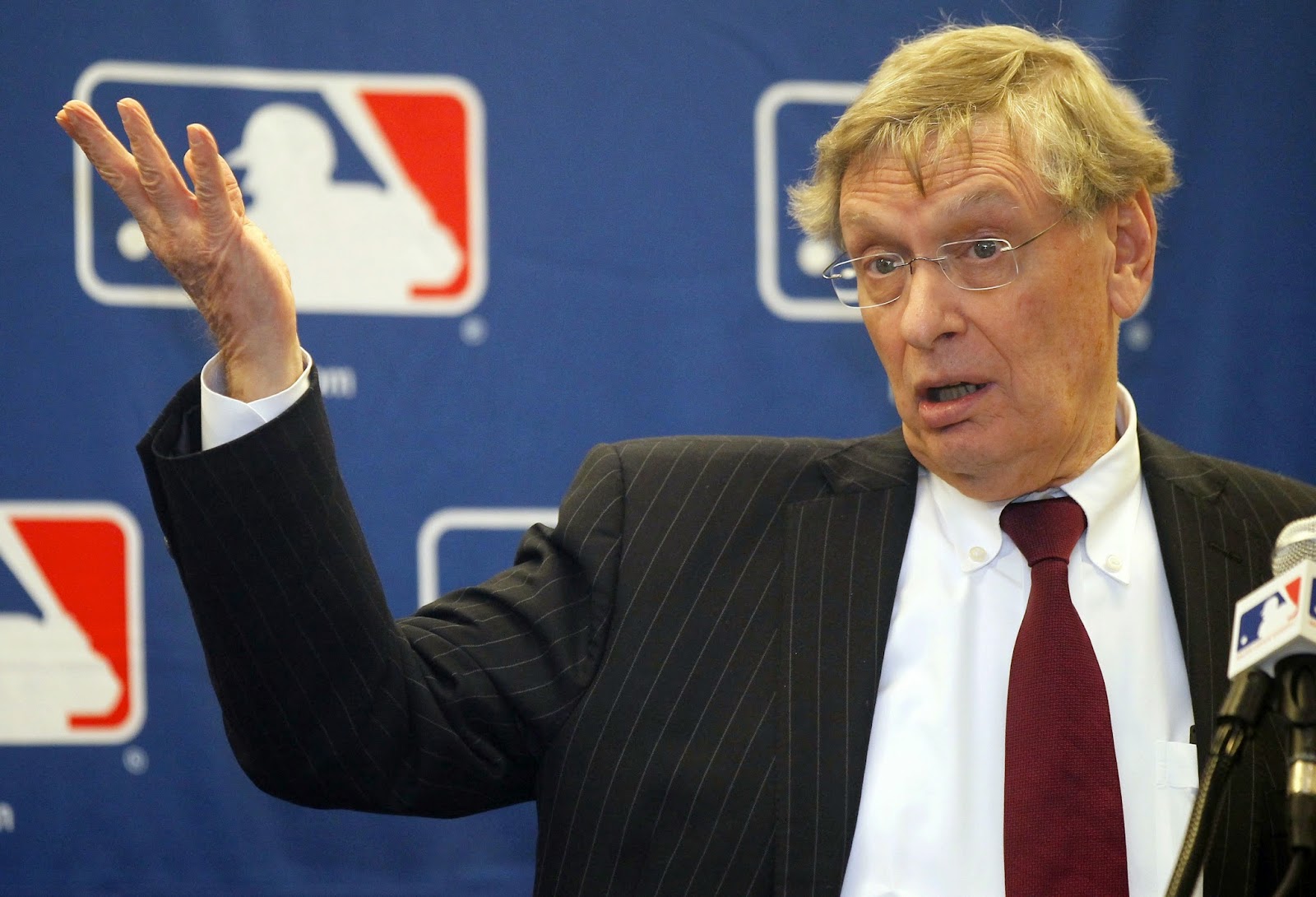 Bleeding Yankee Blue: BASEBALL'S NOT BETTER BECAUSE OF SELIG... IT'S WORSE