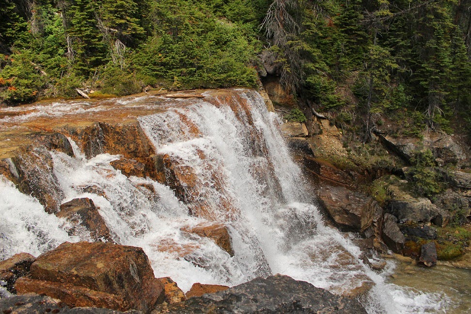 The other side of the Globe: How is it?: Paradise Valley (Lake Louise ...
