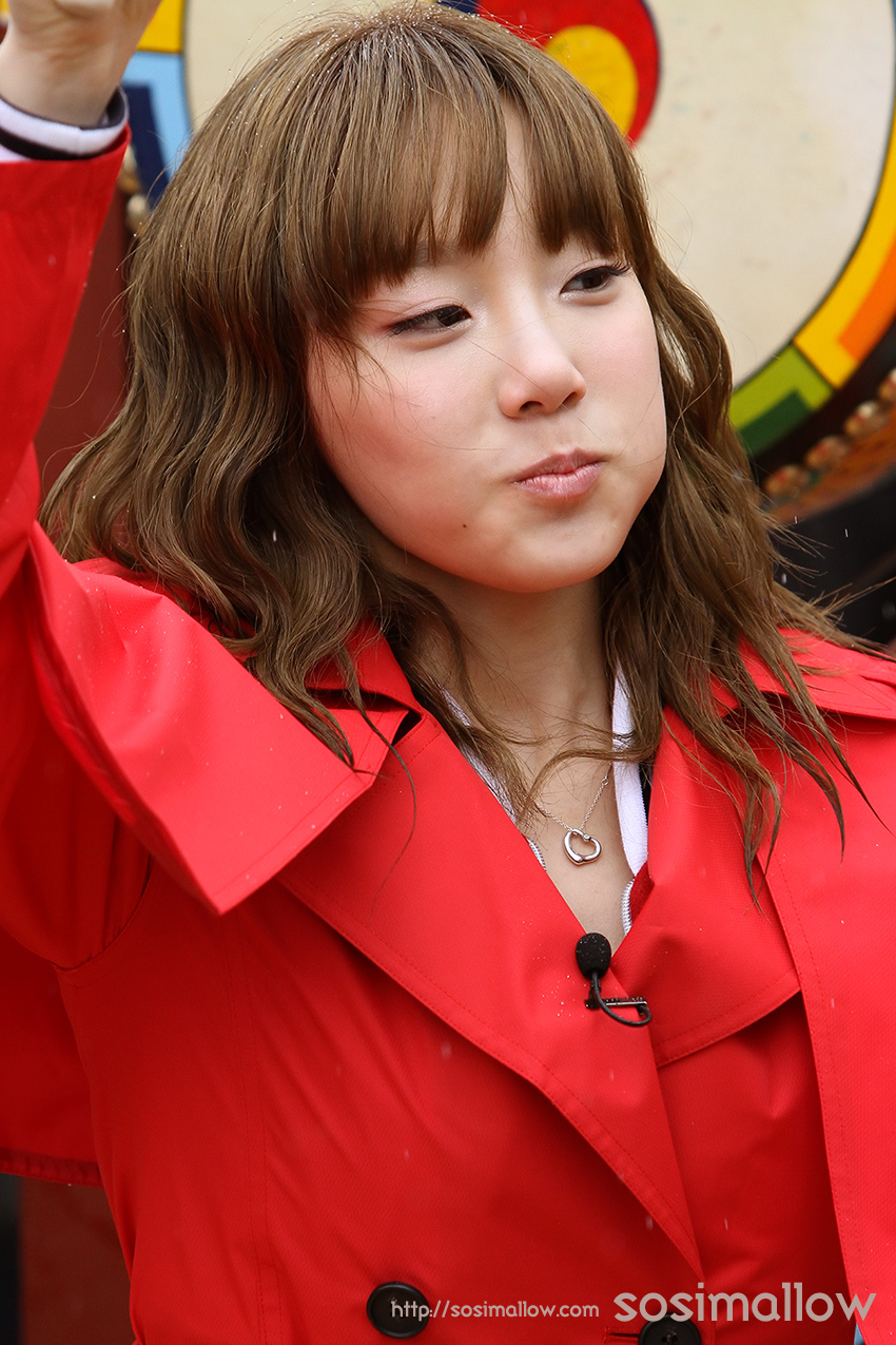 YGGJ from SOSIMALLOW: Taeyeon. 'Ogomu' performance in "Seung Seung Jang ...