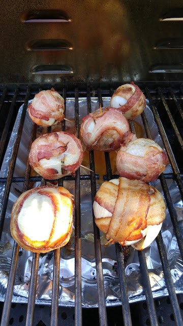 First you take an onion...: Onion Bombs!