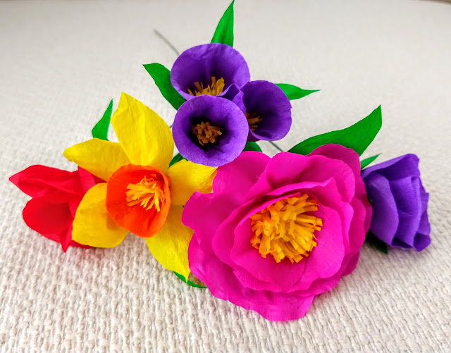A Passion For Cards: Crepe Paper Flowers (Canson crepe paper)