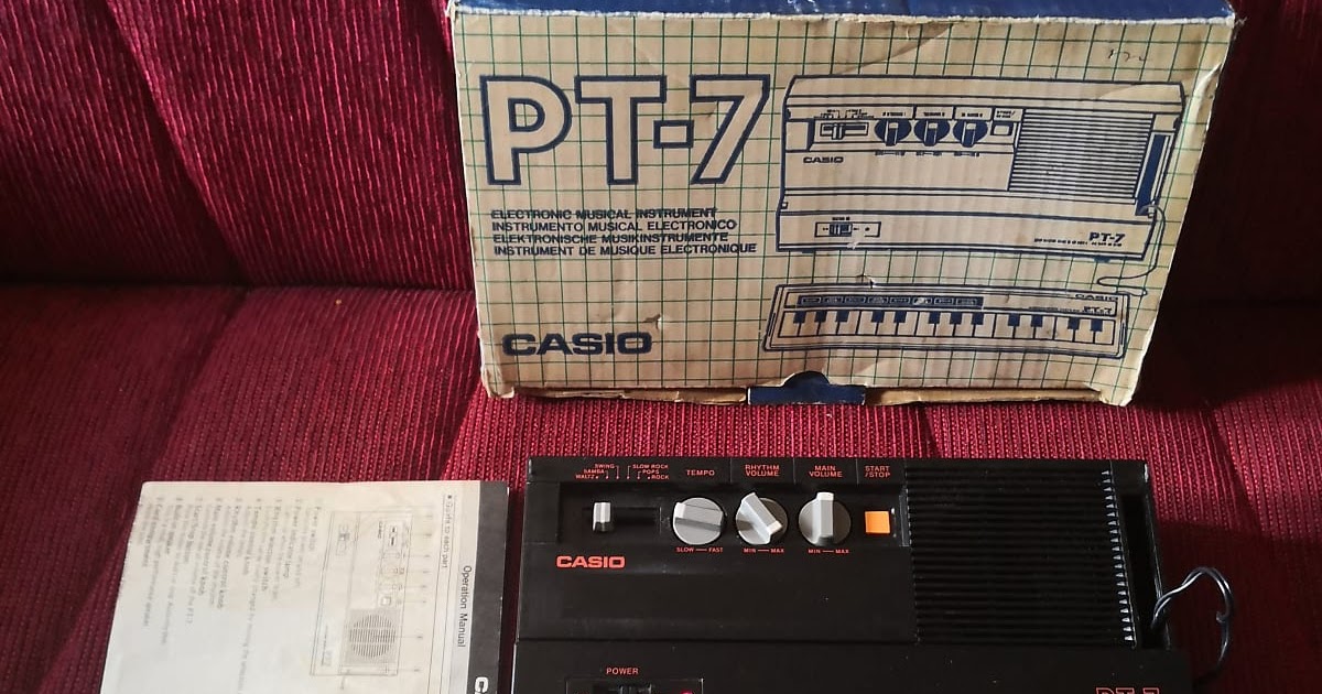 MATRIXSYNTH: Casio PT-7 Mini Synthesizer