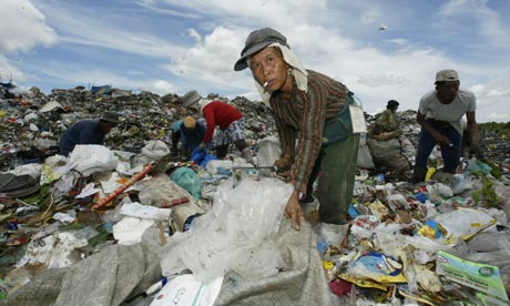 Doug Nichols: Witnessing in Manila Garbage Dump (Philippines)