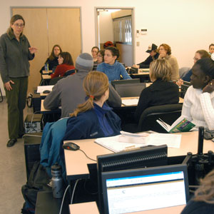 Computer-assisted Language Learning to Teach EFL: How can Computer ...