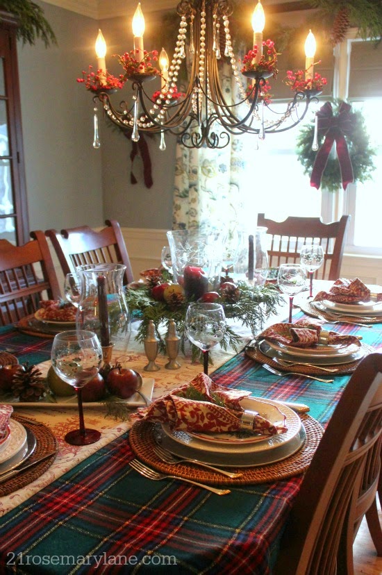 21 Rosemary Lane: Our Colonial Christmas Dining Room