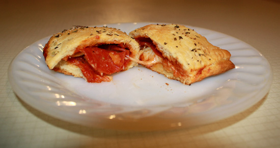 ME AND MY TADPOLE: Pepperoni Crescent Roll Calzones